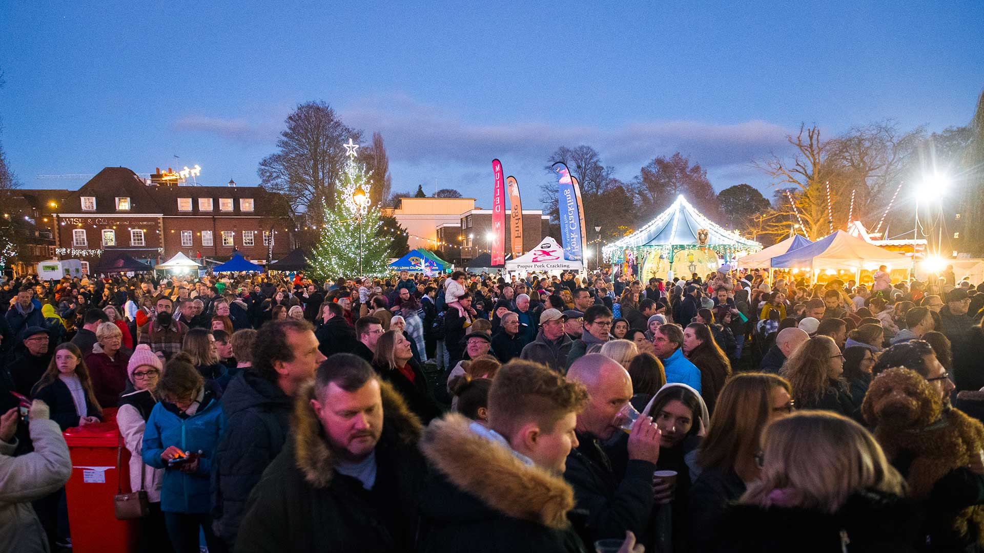 Be one of the first to see Farnham’s brand-new Christmas lights ...
