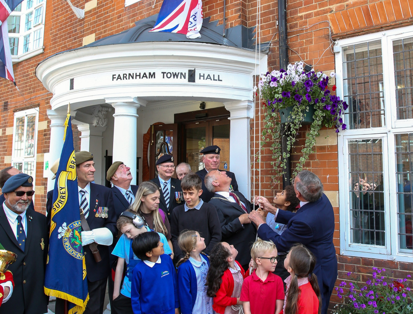 Farnham marks Armed Forces Week with flag-raising ceremony - Farnham ...
